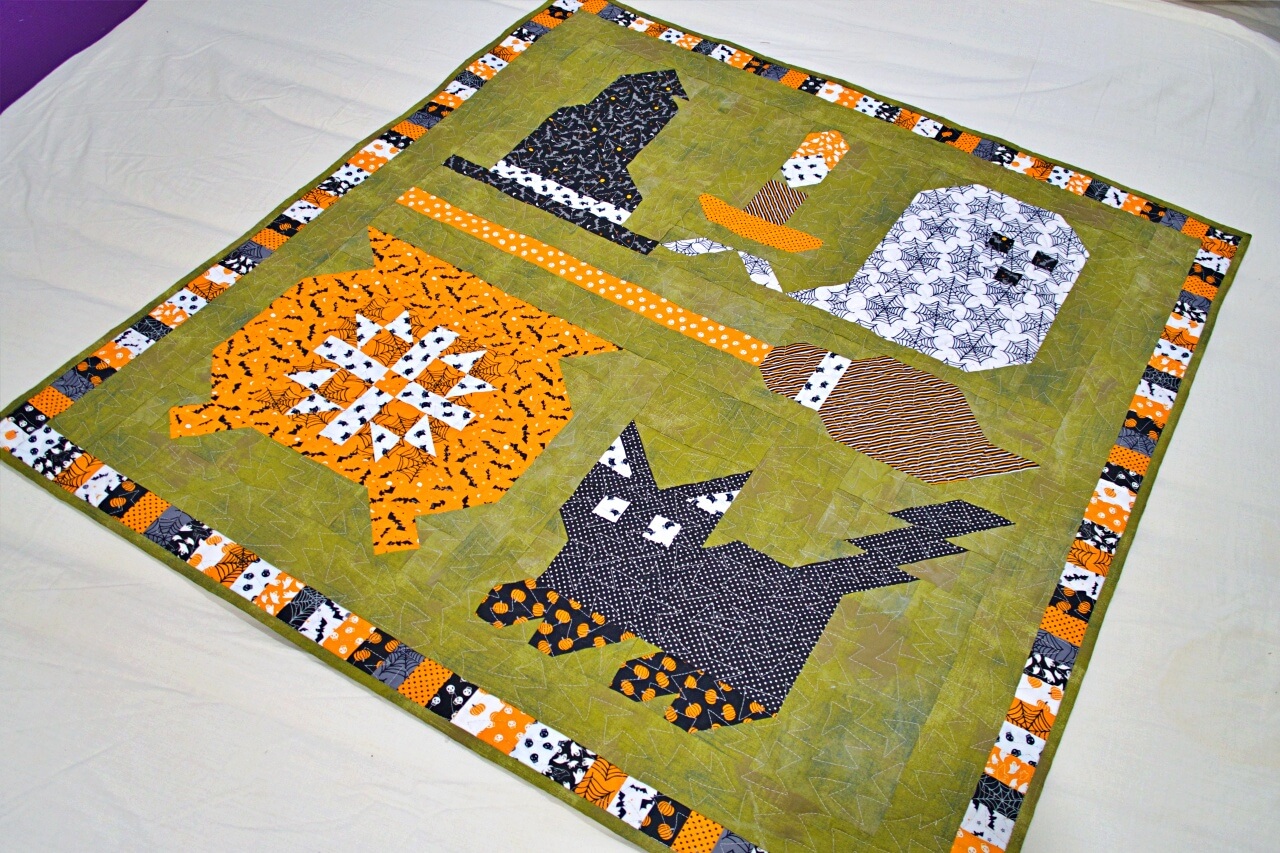A finish! Boo Crew Halloween Quilt Free Pattern - The Little Mushroom ...